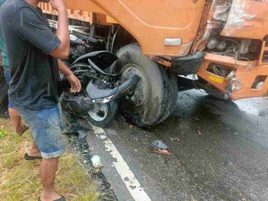 Kecelakaan Maut di Gaduang Dama Cupak Merenggut Nyawa seorang Wanita ... Kecelakaan Maut di Gaduang Dama Cupak Merenggut Nyawa seorang Wanita ...